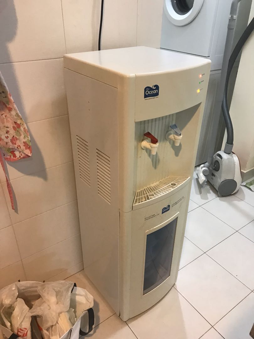 Pere Ocean Water Dispenser Floor Stand, TV & Home Appliances, Kitchen ...