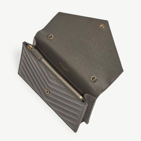 SAINT LAURENT 🇬🇧 YSL WOC Monogram leather chain wallet 聖羅蘭, 她的時尚, 包包、錢包 ...