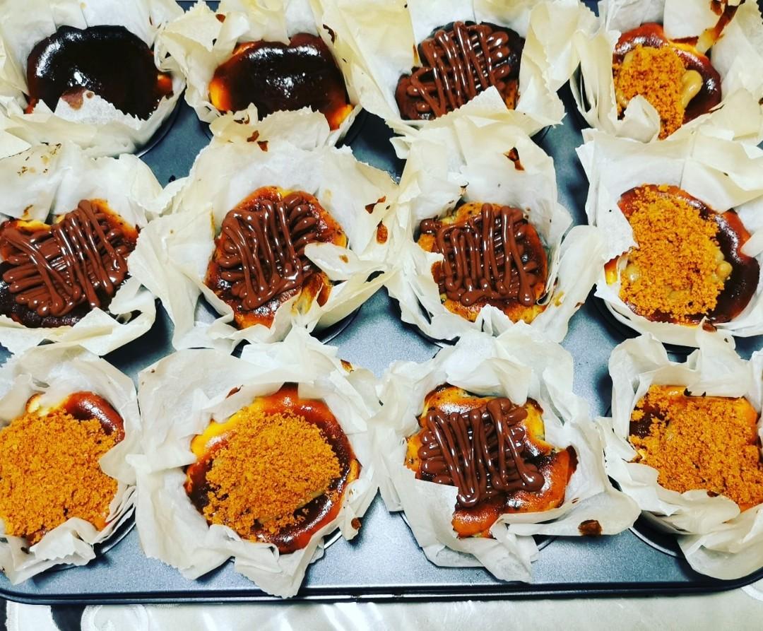 Salivating Flavoured Cheesekut, Food & Drinks, Packaged & Instant Food ...