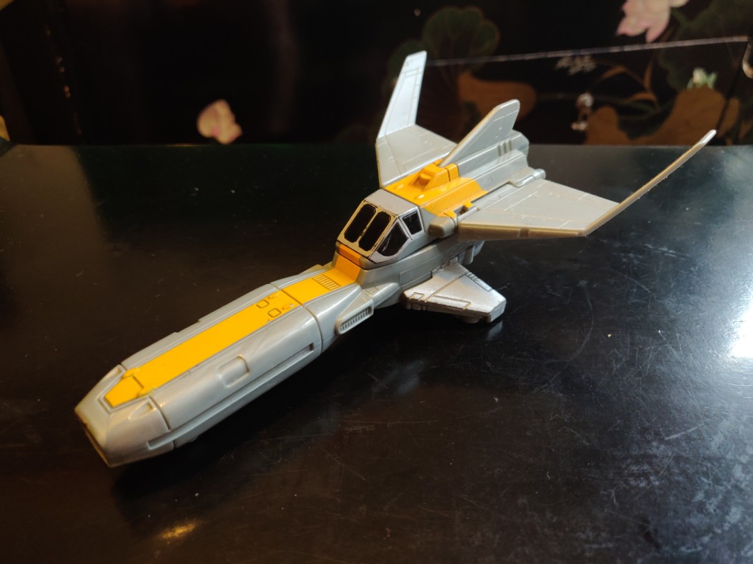 超人帝拿 Super Guts 戰機, 興趣及遊戲, 玩具 & 遊戲類 - Carousell