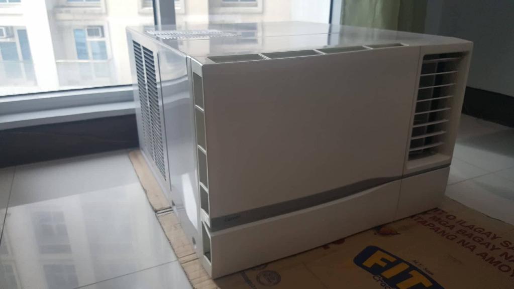 Carrier 1.5HP window type aircon (iCool Green Timer), TV & Home ...
