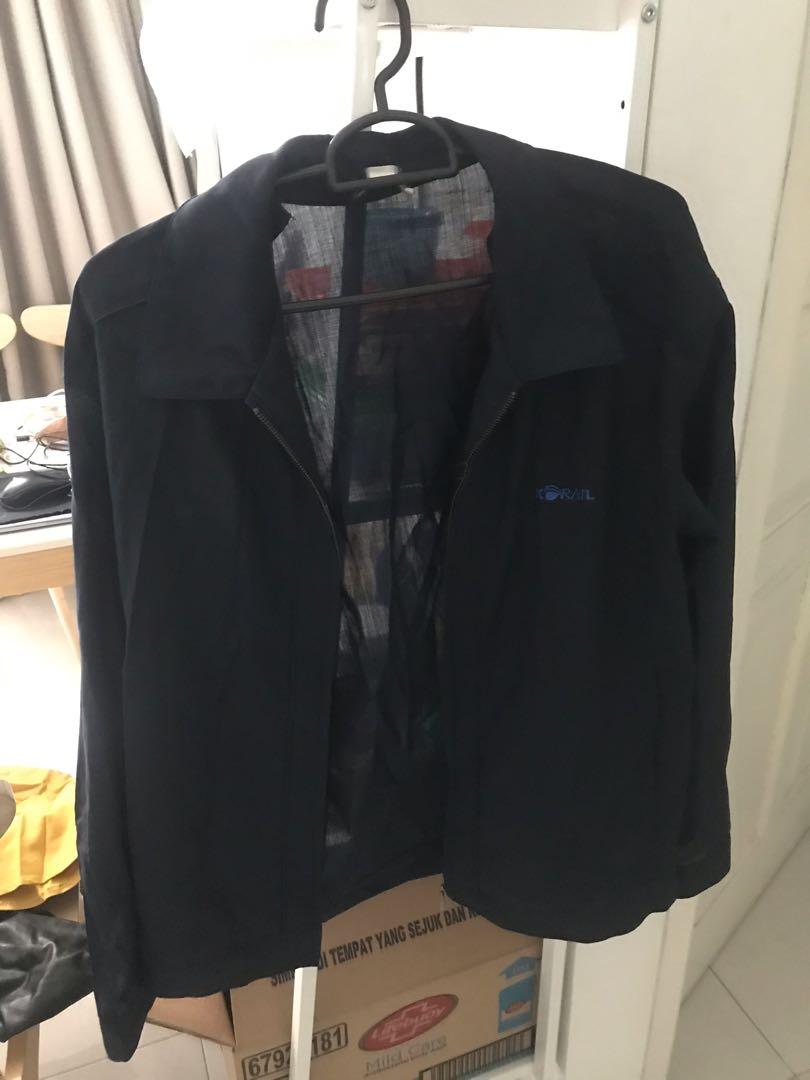 jaket luaran jacket hitam lengan panjang outer, Fesyen Pria, Pakaian ...