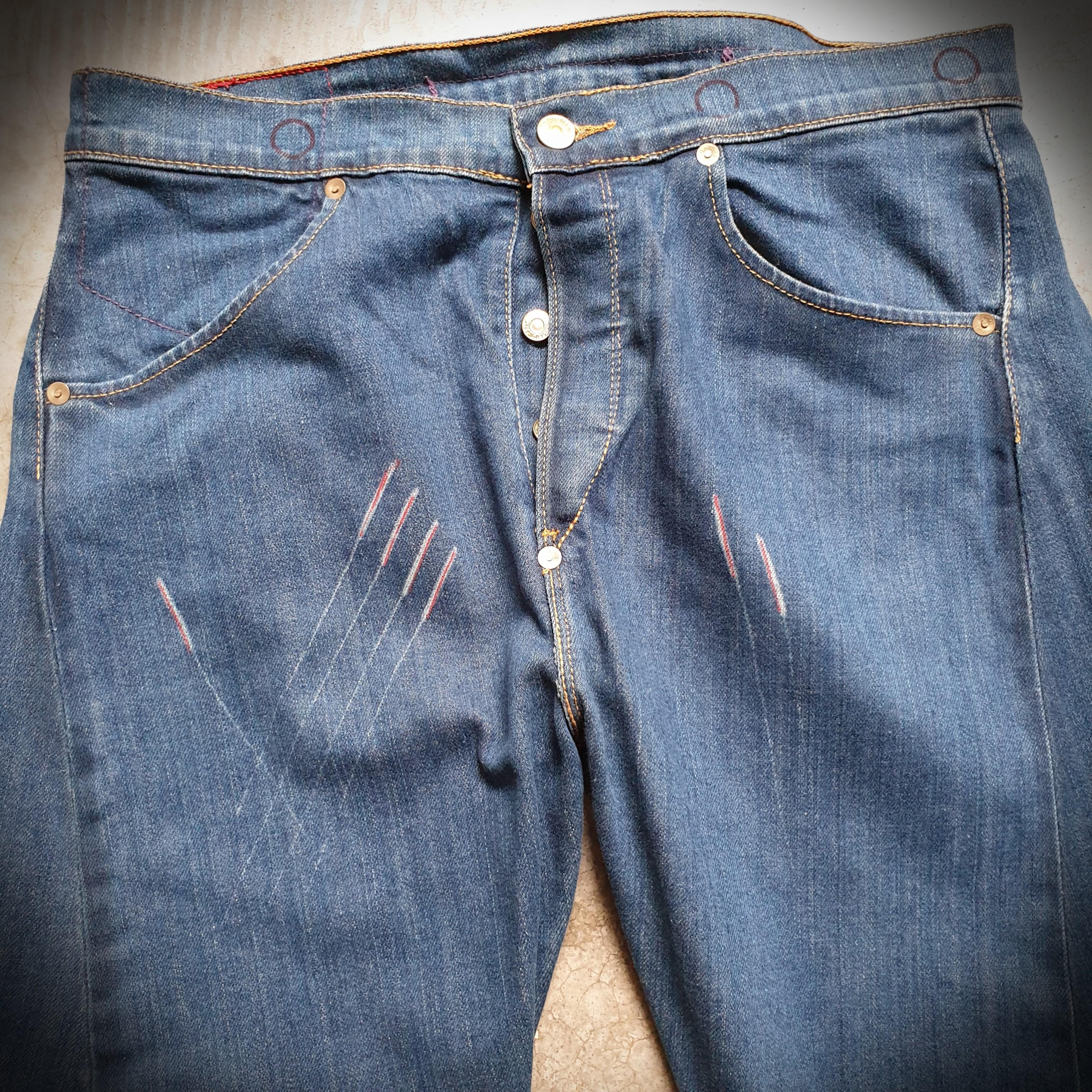 Levi's Limited Edition Engineered Jeans, Men's Fashion, Bottoms, Jeans ...