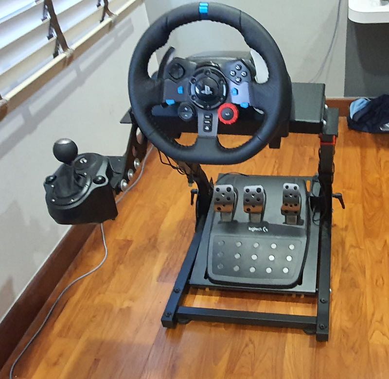 Logitech G29 Racing Wheel Bundle with gear stick & stand, Video Gaming ...