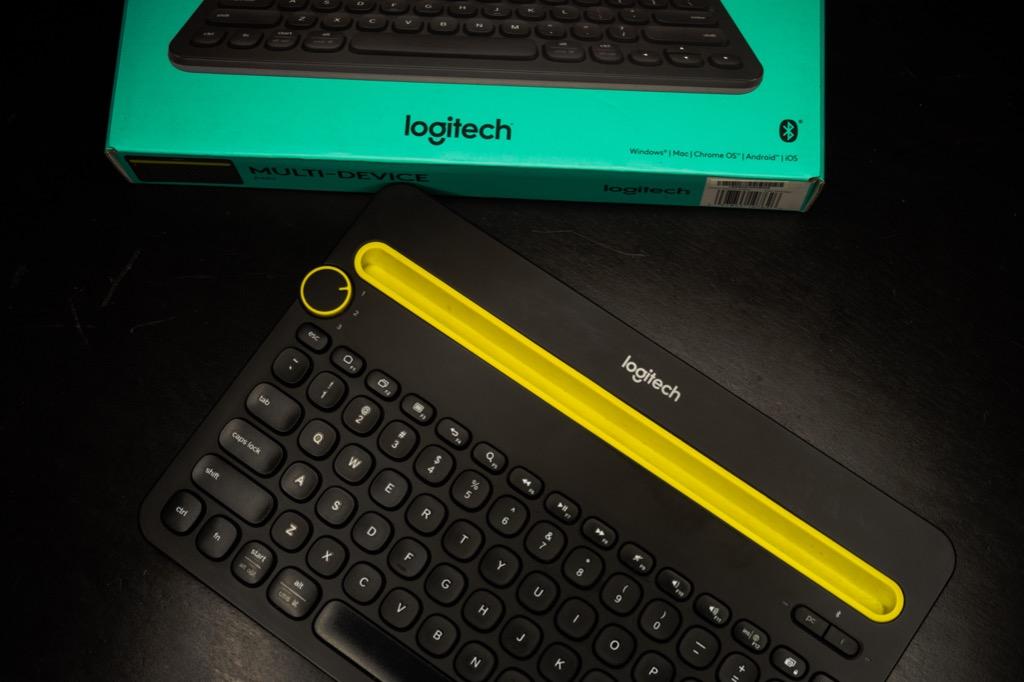 Logitech MK480 Multi-Device wireless Bluetooth Keyboard, Audio ...