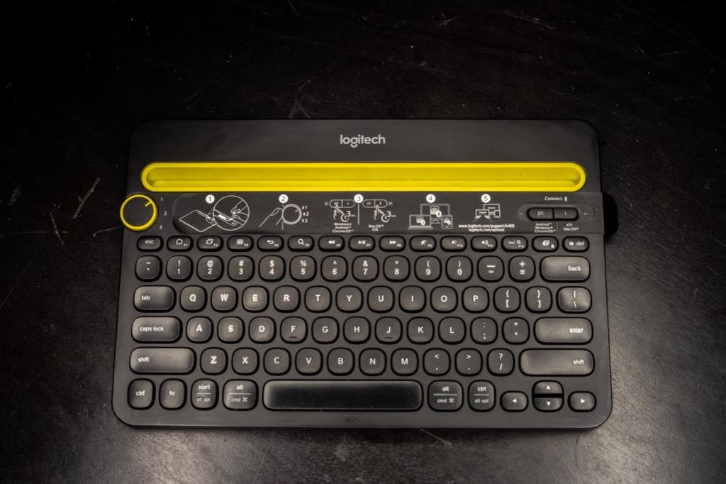 Logitech MK480 Multi-Device wireless Bluetooth Keyboard, Audio ...