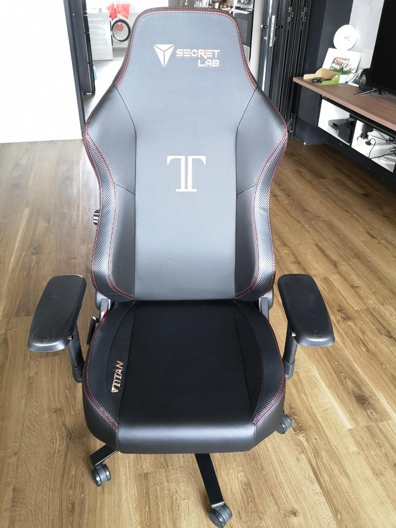 Newly refurbished Secretlab Titan Gaming Chair, Home office., Furniture ...