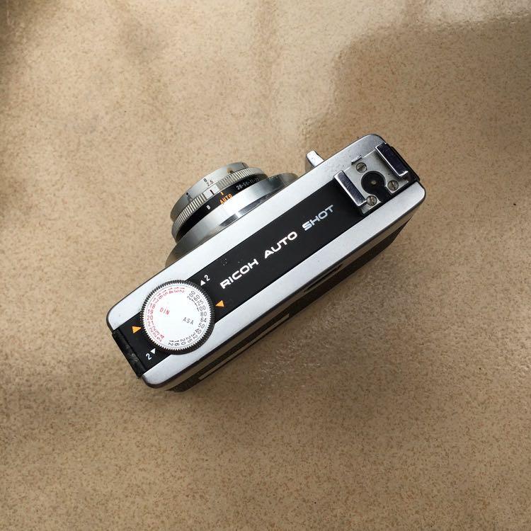 Ricoh auto shot 35/2.8 film camera, Photography, Cameras on Carousell