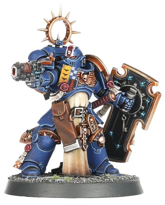 Warhammer 40k Indomitus - Lieutenant, Hobbies & Toys, Toys & Games on ...