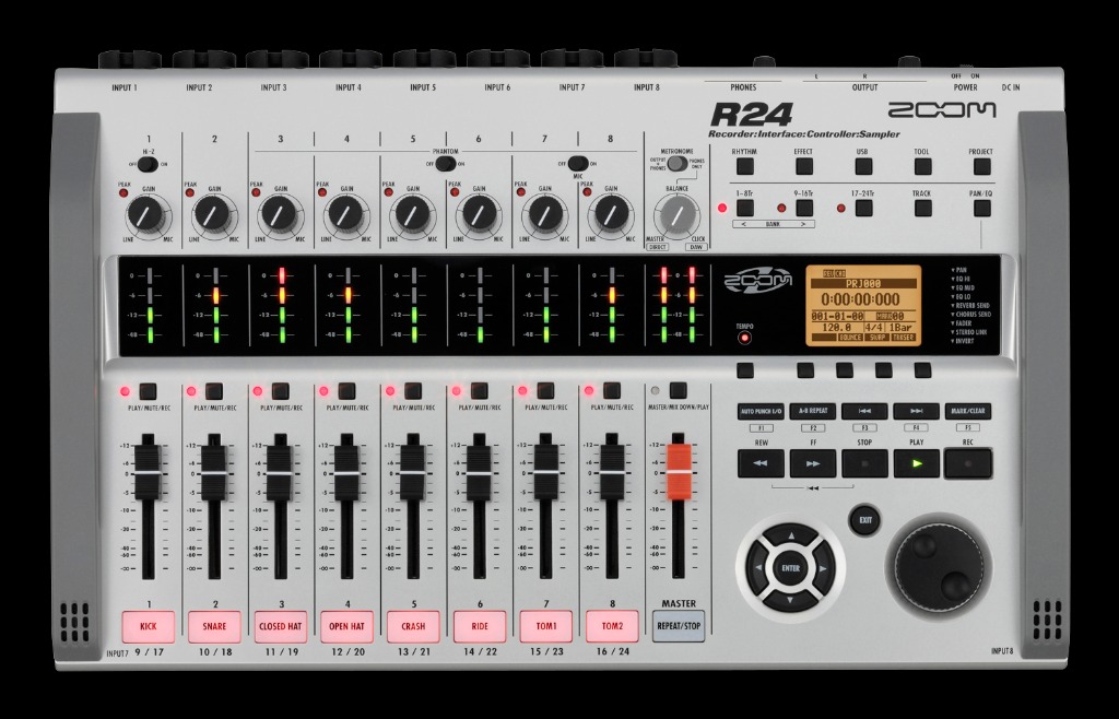 Zoom r24 Recorder Interface Controller Sampler, Hobbies & Toys, Music ...