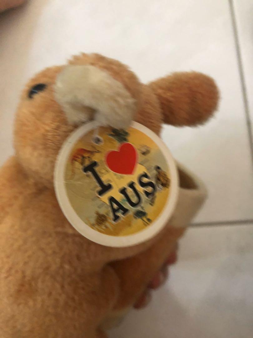 Aus kangaroo Pen holder buy 1 free 1, Hobbies & Toys, Toys & Games on ...