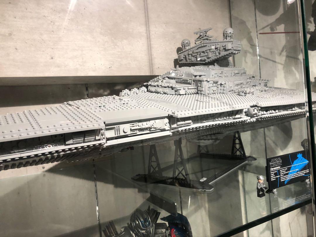 LEGO 75252, Hobbies & Toys, Toys & Games on Carousell