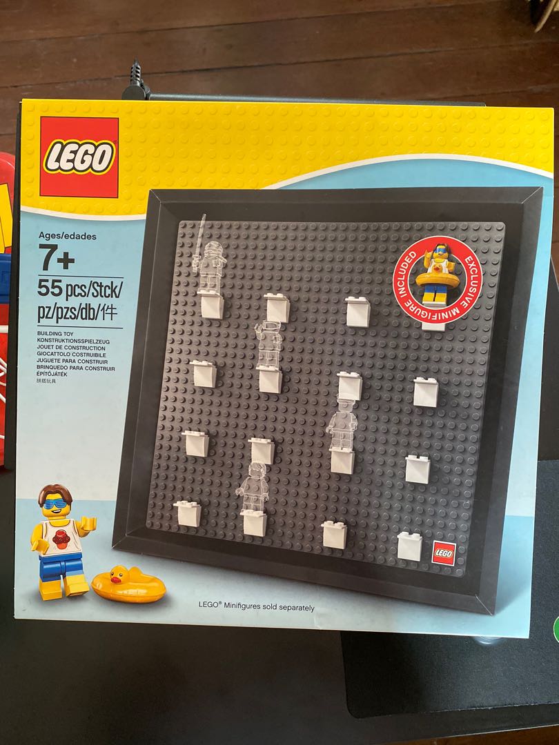 LEGO Minifigure Collector Frame Exclusive Set #5005359, Hobbies & Toys ...