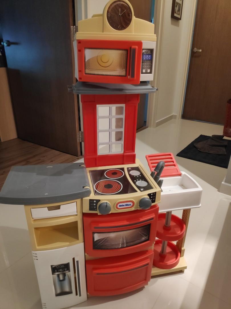 Little Tikes Kitchen Set, Babies & Kids, Baby Nursery & Kids Furniture ...