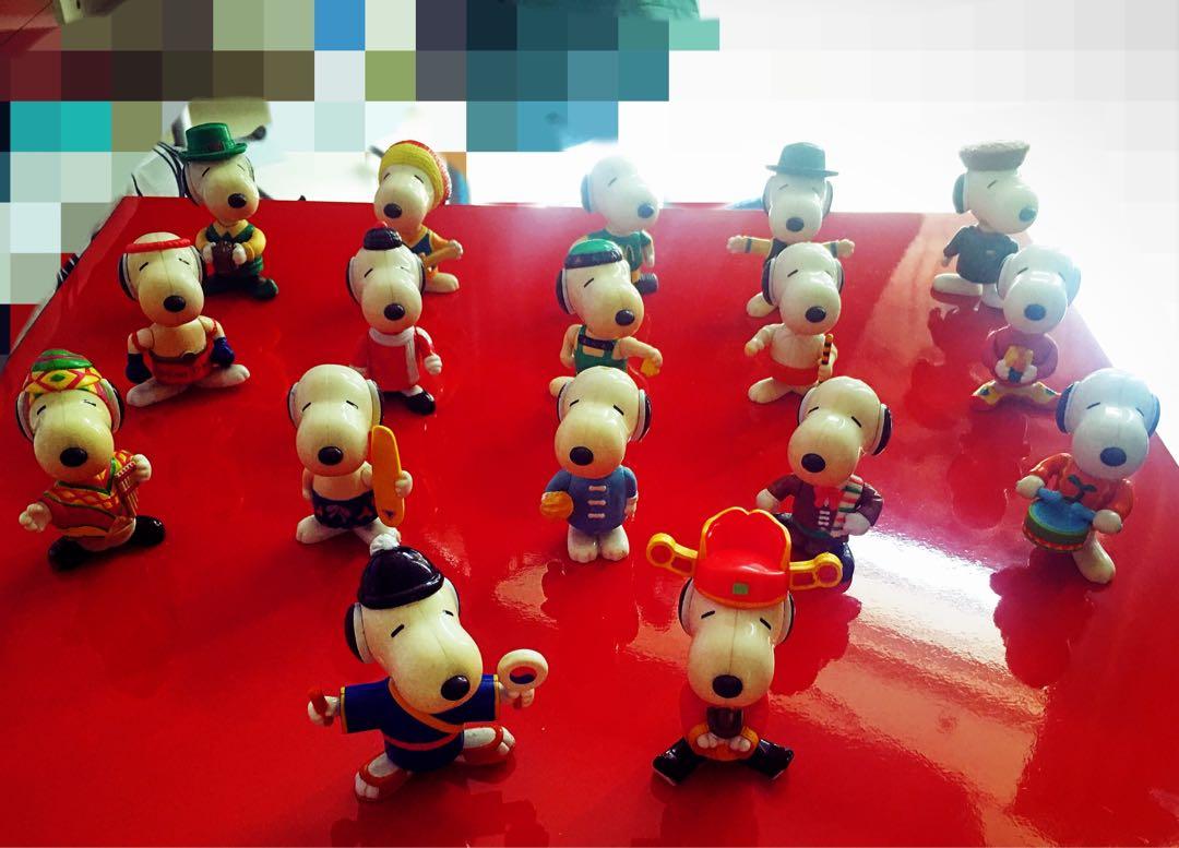 McDonald's Snoopy World Tour 2 1999 Happy Meal, Hobbies & Toys ...