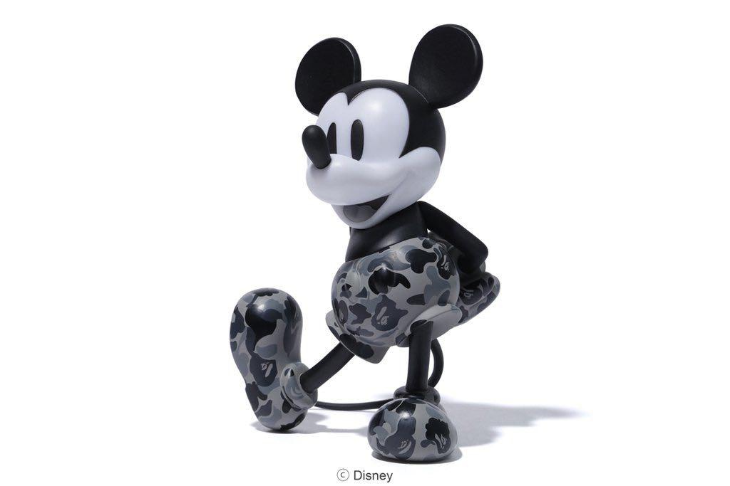 Medicom Toy VCD BAPE Mickey Mouse Monotone Ver. Disney Bape Bathing Ape ...