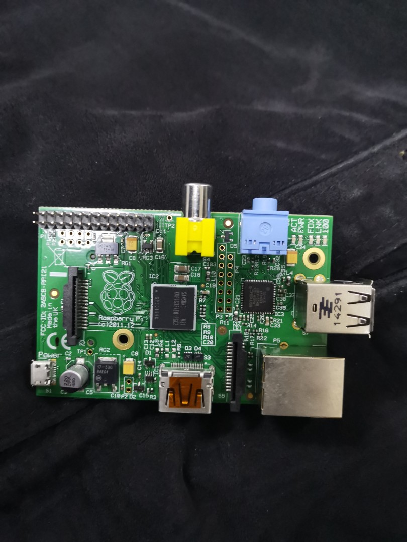 Raspberry Pi 1 large sd card, Computers & Tech, Parts & Accessories ...