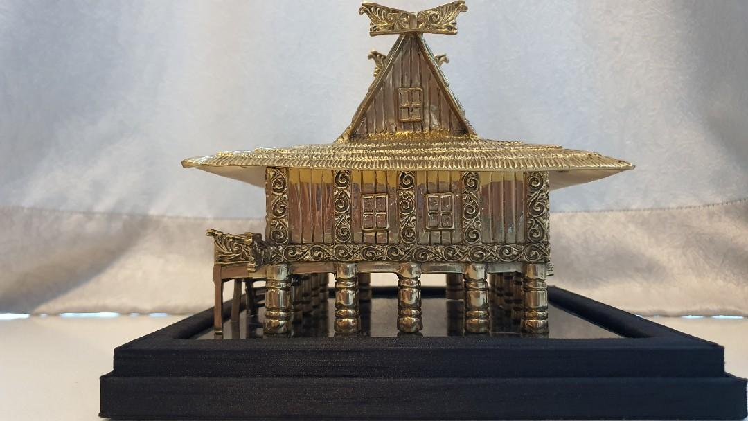 Maranao Torogan (House) Table Top decor, Hobbies & Toys, Memorabilia ...