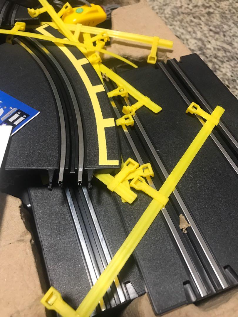 Toys’R’Us fast lane twin loop racing, Hobbies & Toys, Toys & Games on ...