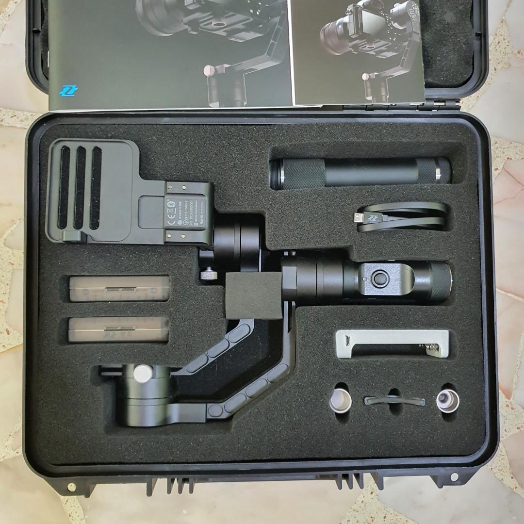 Zhiyun Crane V1, Photography, Video Cameras on Carousell