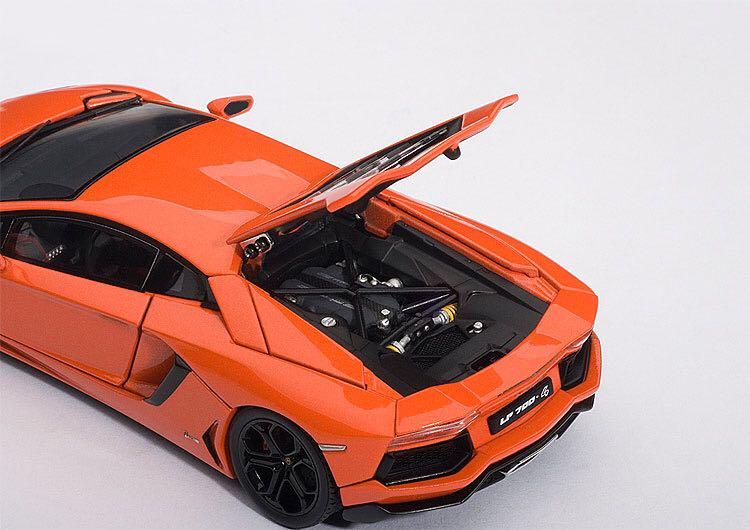 Autoart Signature 1/43 Aventador LP700-4 Metallic Orange, Hobbies ...