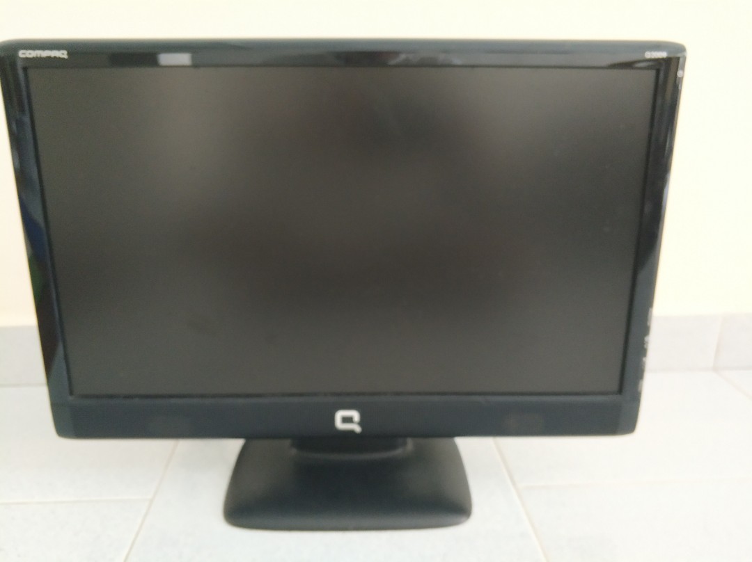 Compaq 20 inch LCD Monitor screen, Computers & Tech, Parts ...