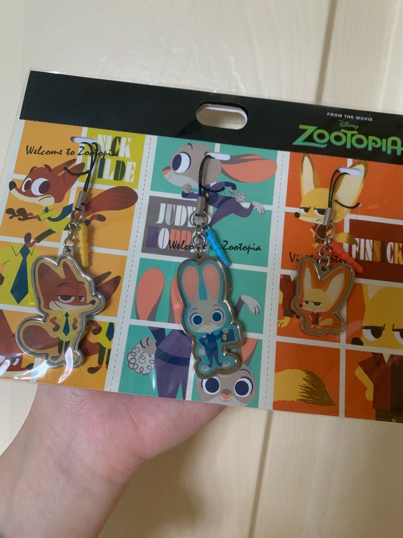 Disney Zootopia Keychains, Hobbies & Toys, Stationery & Craft ...