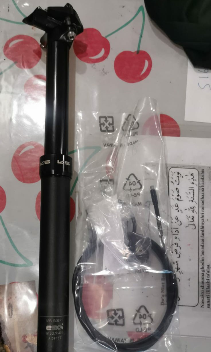 KS dropper post, Sports Equipment, Bicycles & Parts, Parts ...