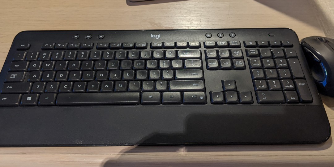 Logitech K545 Bundle, Computers & Tech, Parts & Accessories, Mouse & Mousepads on Carousell