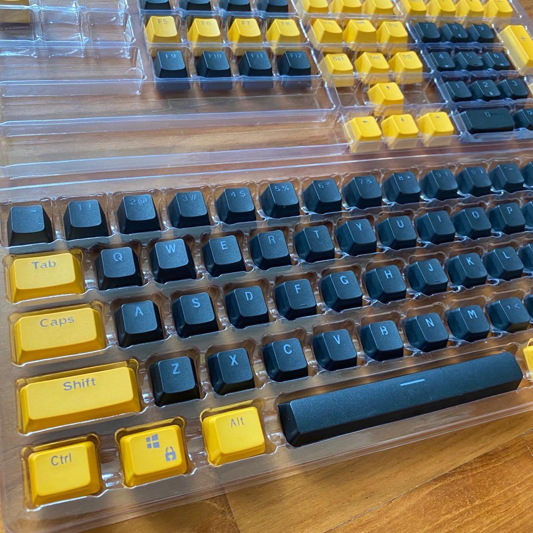PBT Batman Keycaps - Letter Shine Through, Computers & Tech, Parts ...