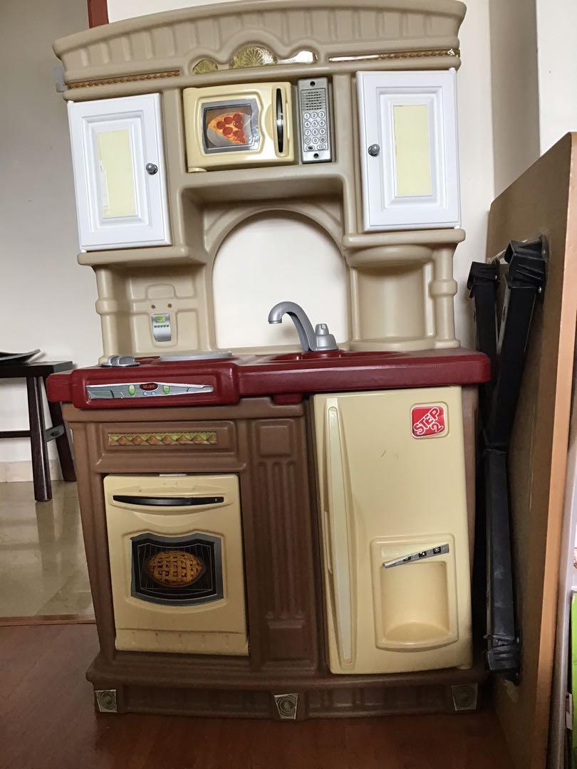 Step 2 kitchen set, Babies & Kids, Baby Nursery & Kids Furniture, Other ...