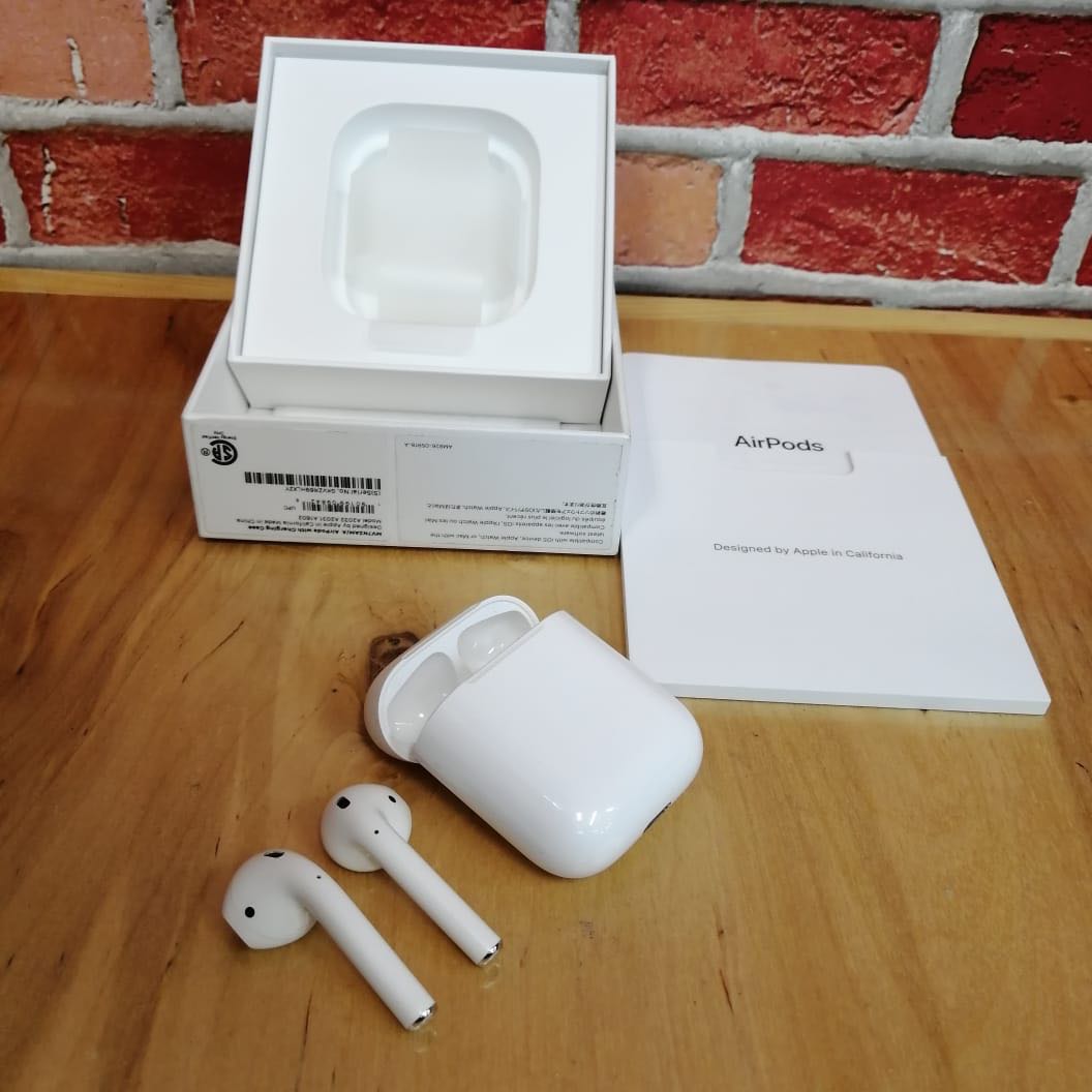 Apple Airpods gen 1 100% original jarang disentuh, Telepon Seluler ...