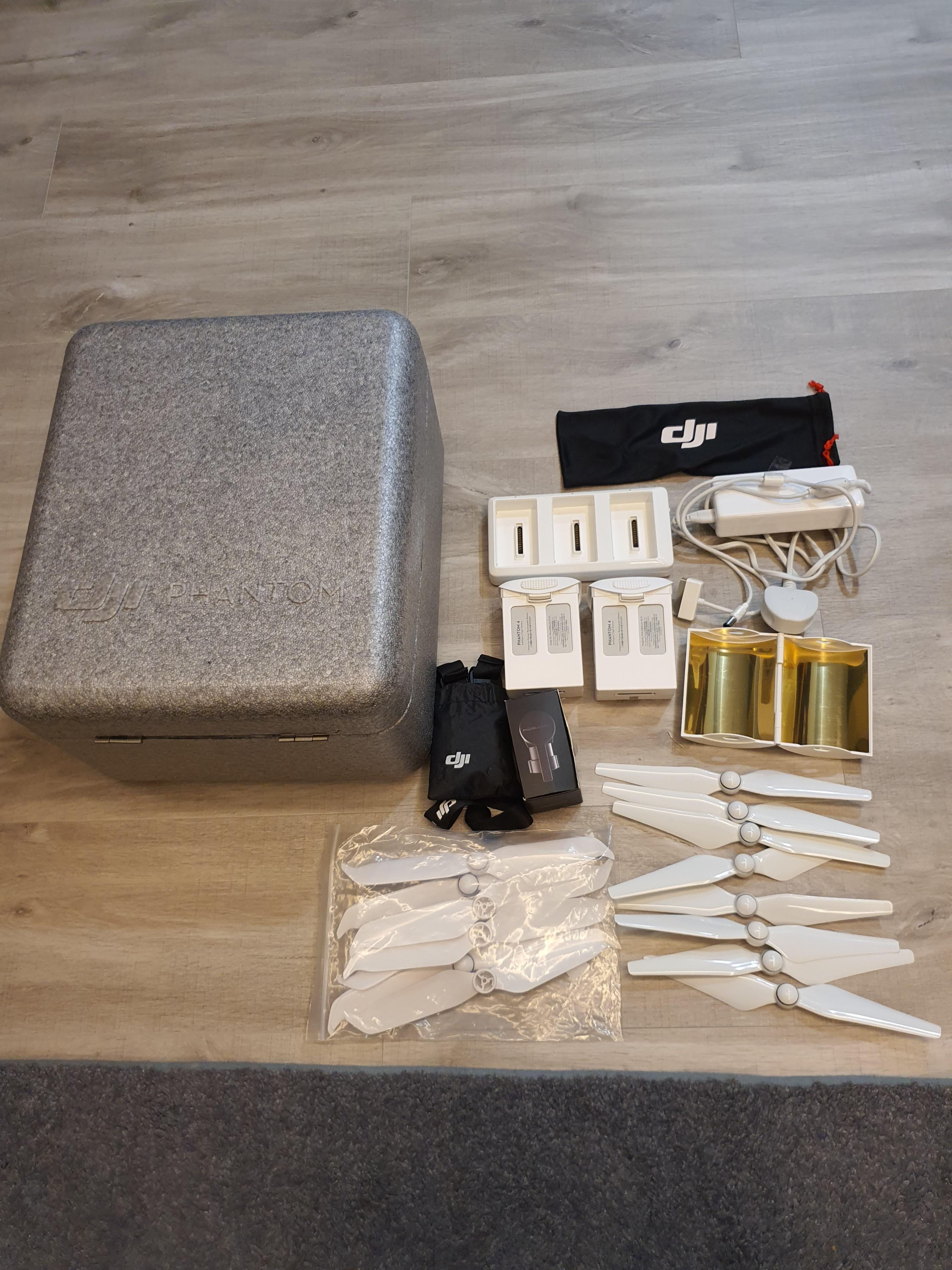 DJI Phantom 4 standard, Photography, Drones on Carousell