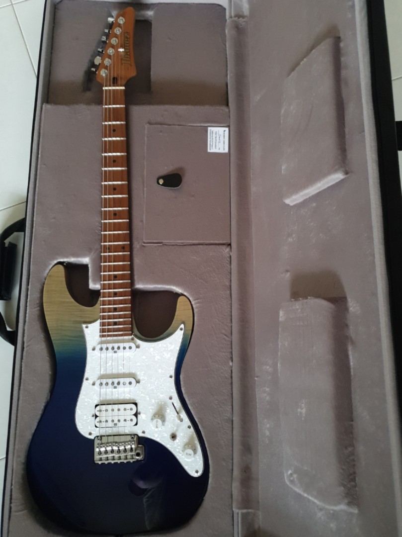 Ibanez Premium AZ224F Blue Iceberg Gradation (BIG) signed by Tom Quayle ...