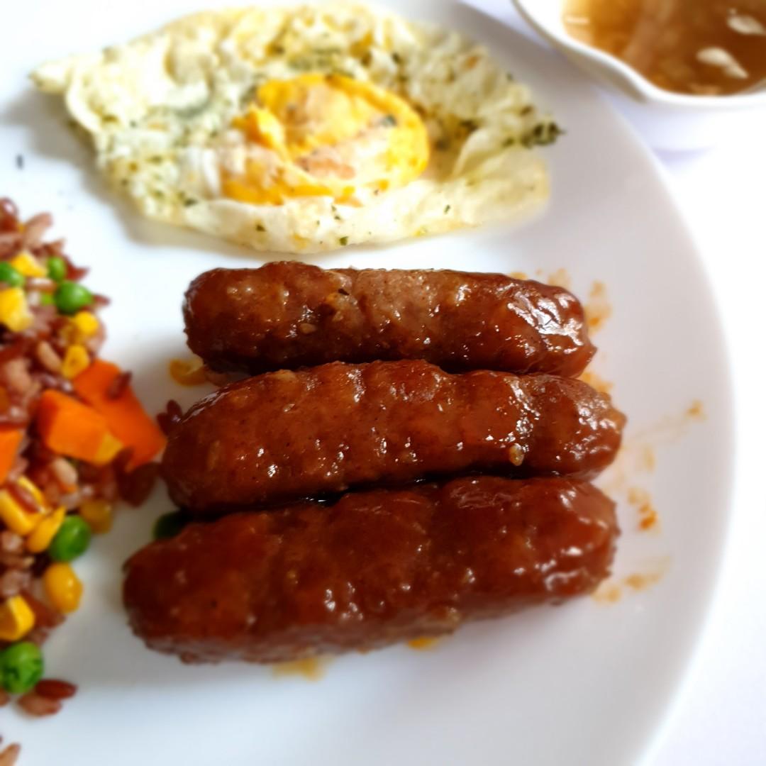 Pork sweet garlicky skinless longganisa, Food & Drinks, Packaged ...
