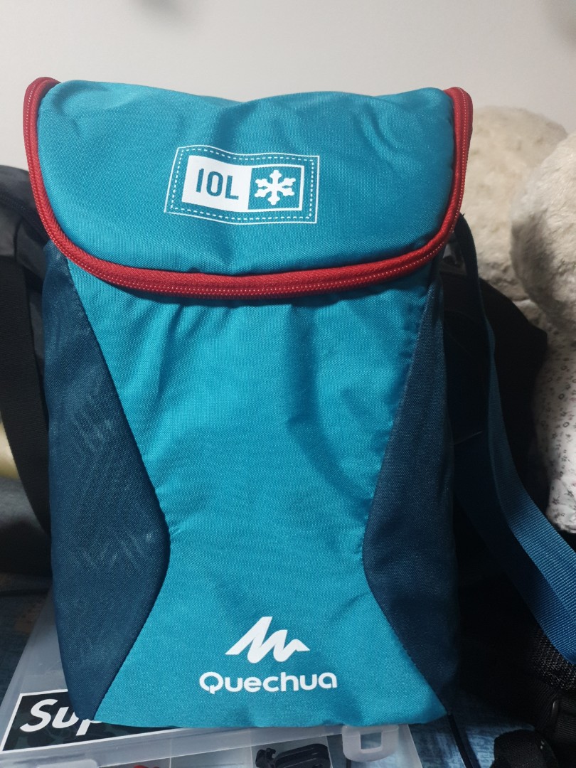 Quechua bag 10L, Sports Equipment, Hiking & Camping on Carousell