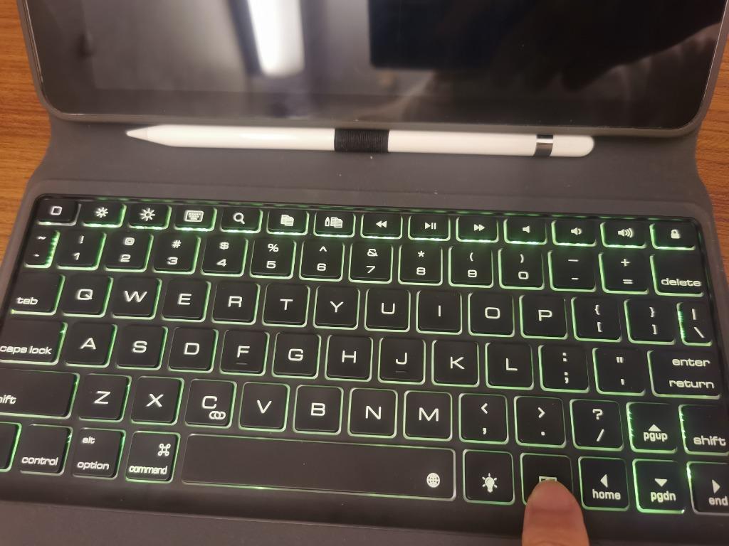 RGB iPad keyboard, Mobile Phones & Gadgets, Mobile & Gadget Accessories ...