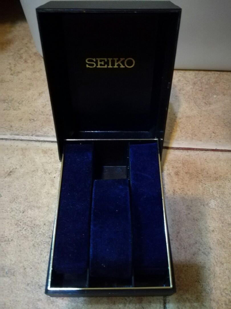 Vintage Seiko box, Men's Fashion, Watches on Carousell