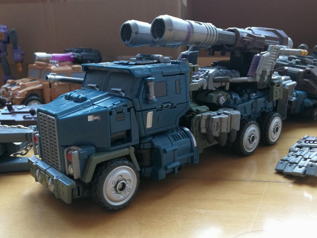Warbotron bruticus with Shockwave transformer, Hobbies & Toys, Toys ...