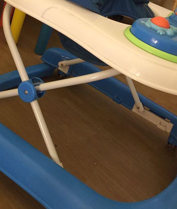 APRUVA WALKER/ROCKER, Babies & Kids, Infant Playtime on Carousell