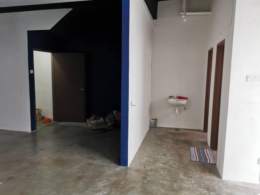 Danga Utama @ 1st floor, Property, Rentals on Carousell