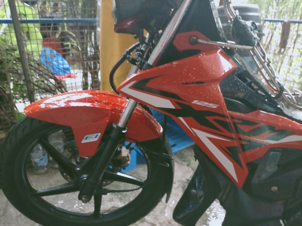 Honda XRM Fi motard, Motorbikes, Motorbikes for Sale on Carousell
