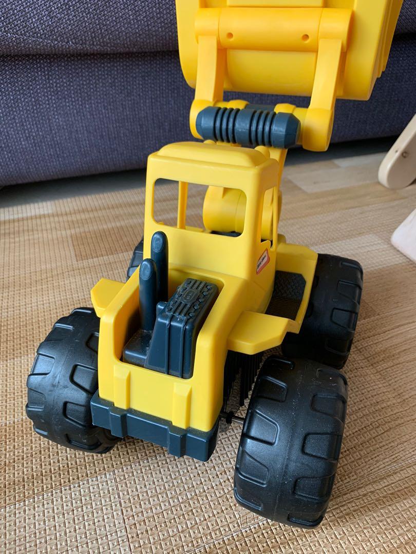 Little Tikes toy digger excavator construction vehicle truck, Hobbies ...
