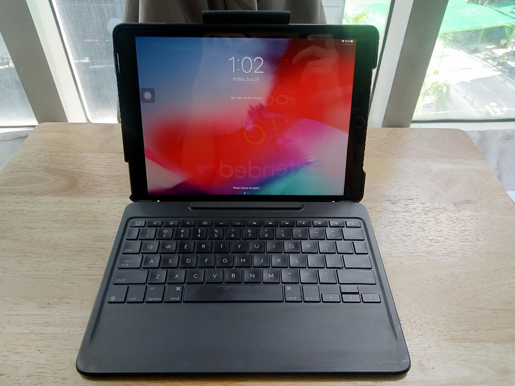 Logitech Slim Combo Keyboard Case with Smart Connector, Mobile Phones ...