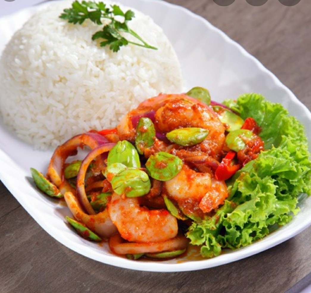sambal petai prawn with rice, Food & Drinks, Local Eats on Carousell