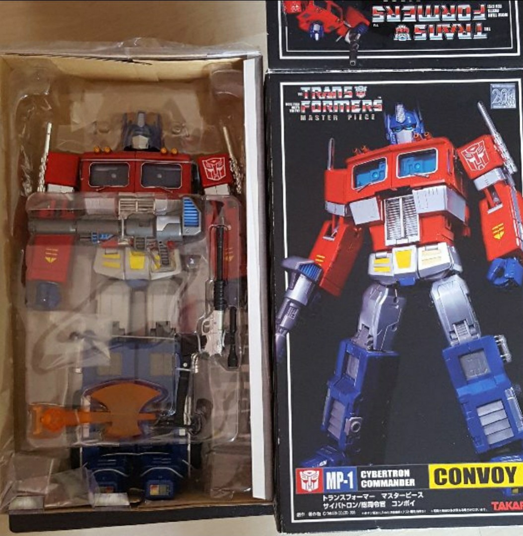Takara Transformers MP-1 Masterpiece Optimus Prime / Convoy Cybertron ...
