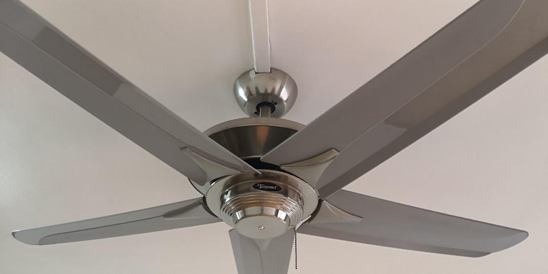 Used ceiling fan 45", Furniture & Home Living, Lighting & Fans, Fans on ...