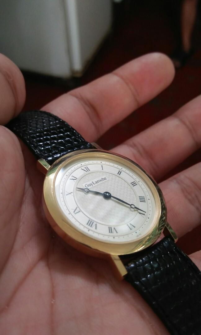 Guy Laroche Swiss Quartz Unisex Watch, Men's Fashion, Watches ...