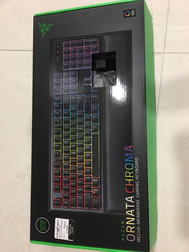 razer keyboard and mouse, logitech mousepad, Computers & Tech, Parts ...