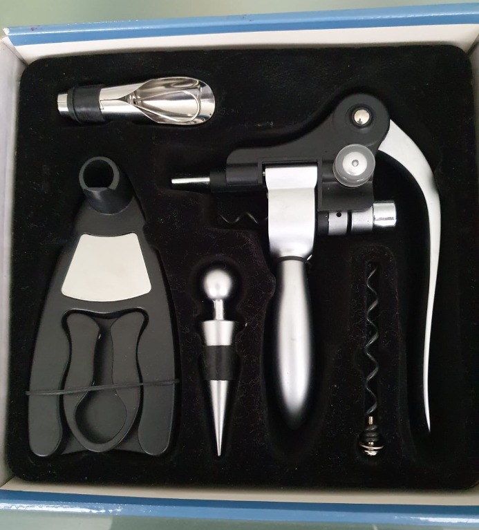 6 piece Easy Lift Corkscrew Set, Furniture & Home Living, Kitchenware ...